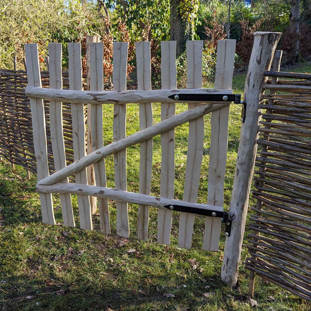 Hazel Hurdle Accessories – Woven Wood
