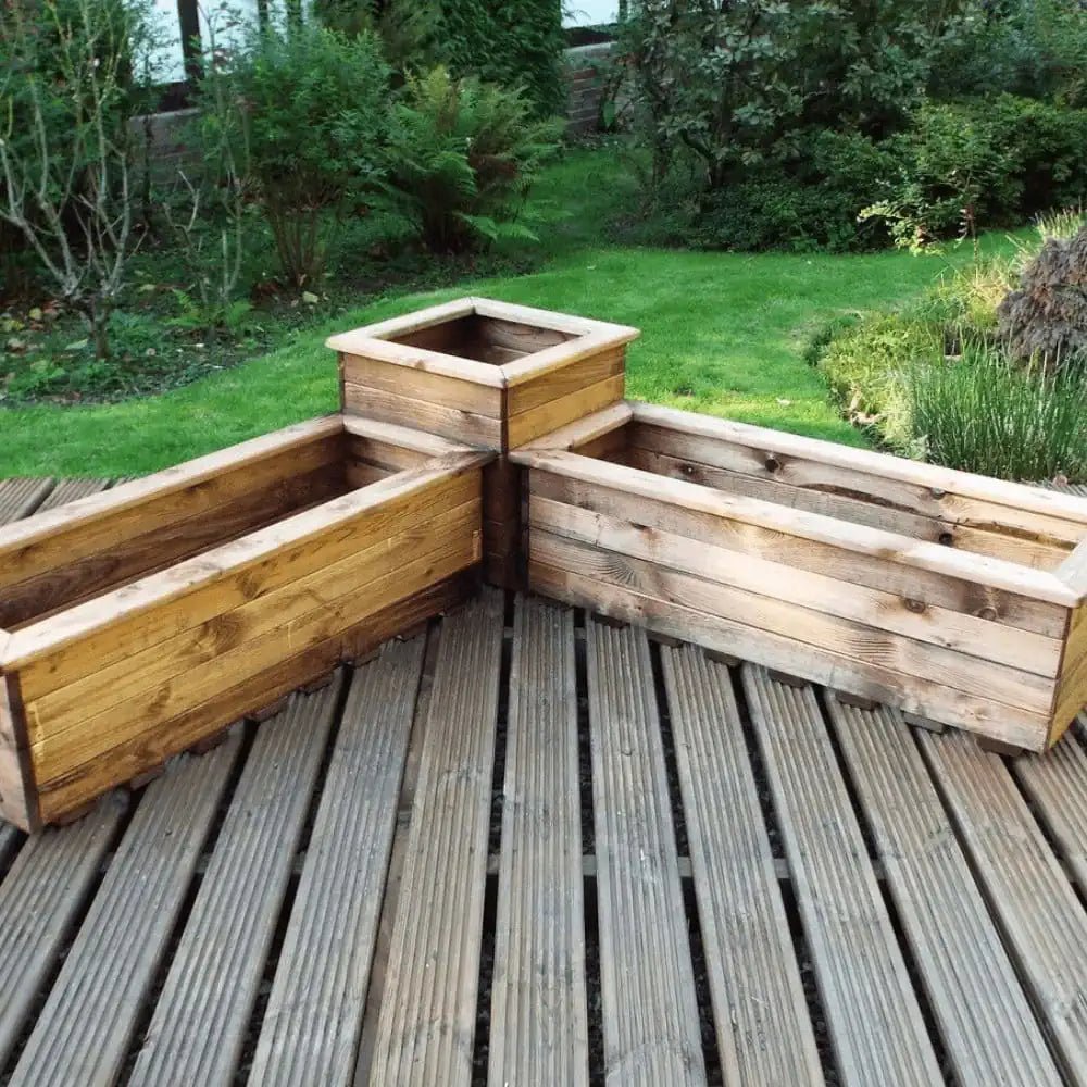 Redwood Corner Trough Wooden Planter Set – Woven Wood
