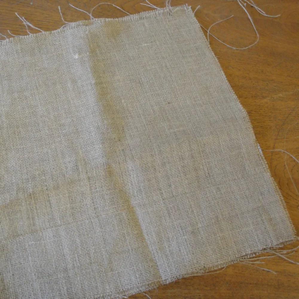 Hessian Liners For Pond Pots – Woven Wood