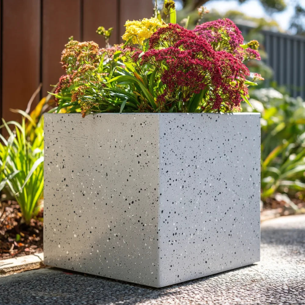 Zinc Galvanised Stone Effect Square Planter – Woven Wood